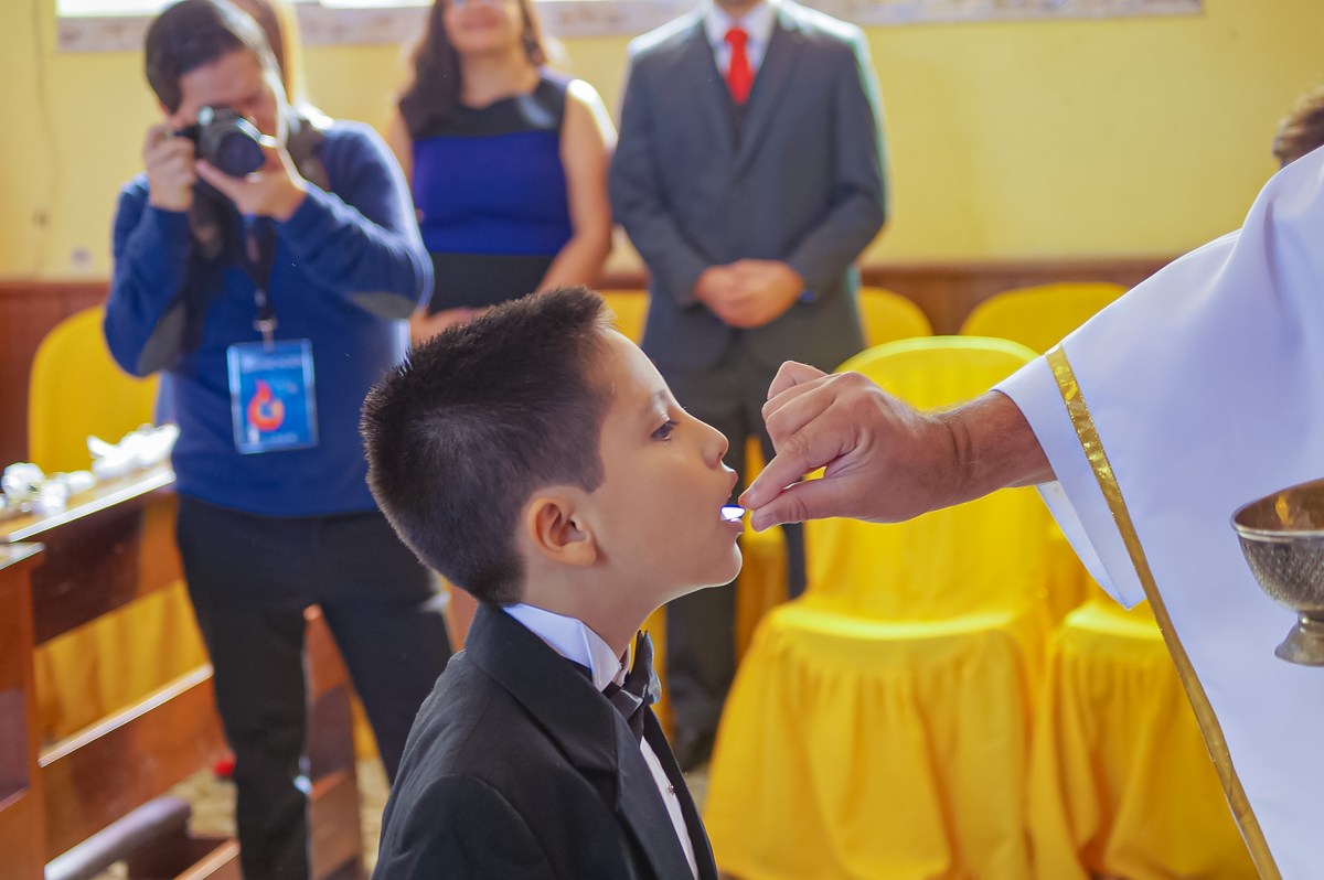 Primera Comunión – Parroquia El Espíritu Santo